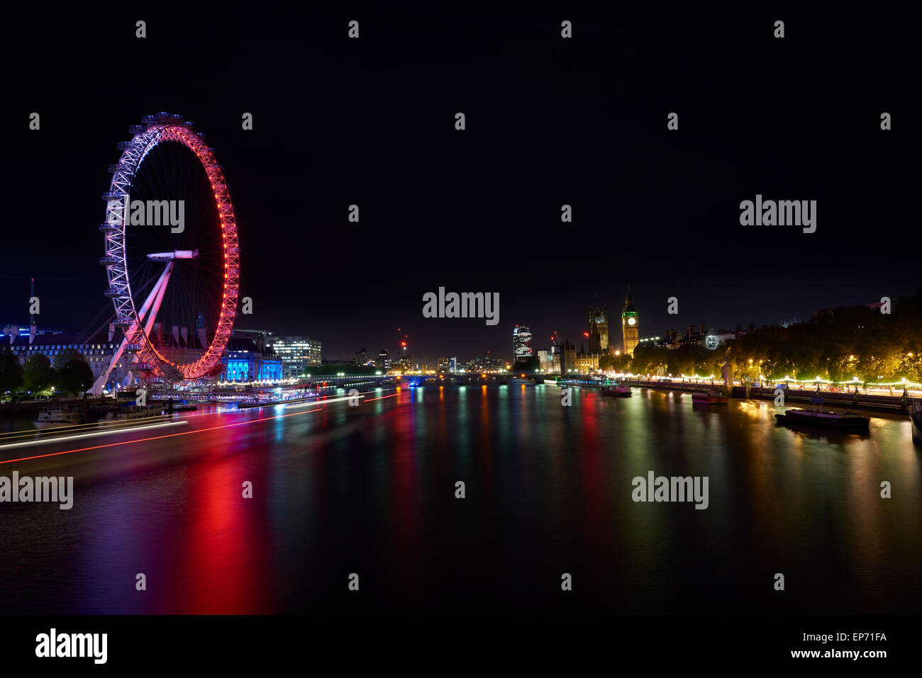 Reflections river thames hi-res stock photography and images - Alamy