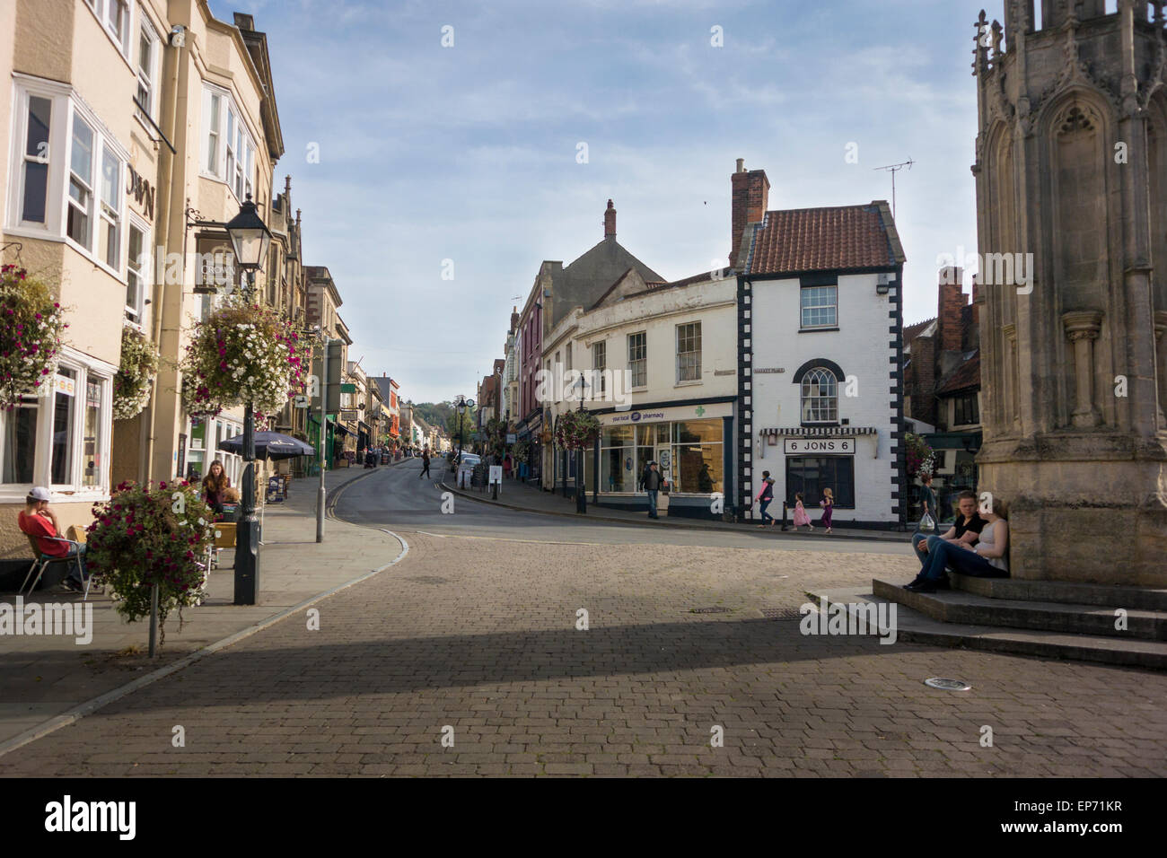 View looking up the High Street from the Market Place Stock Photo - Alamy