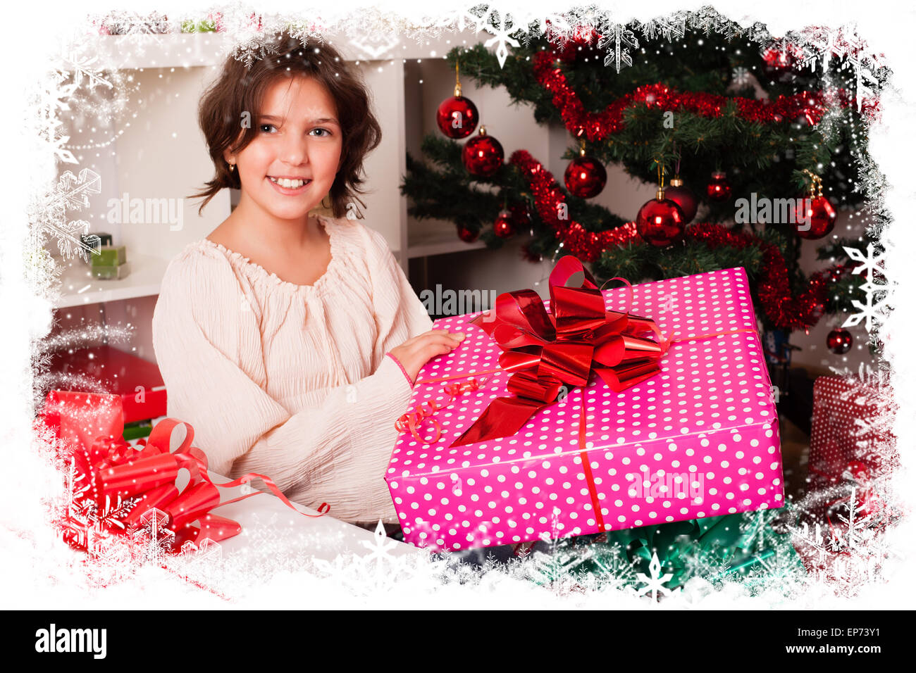 Kids with their christmas presents Stock Photo - Alamy
