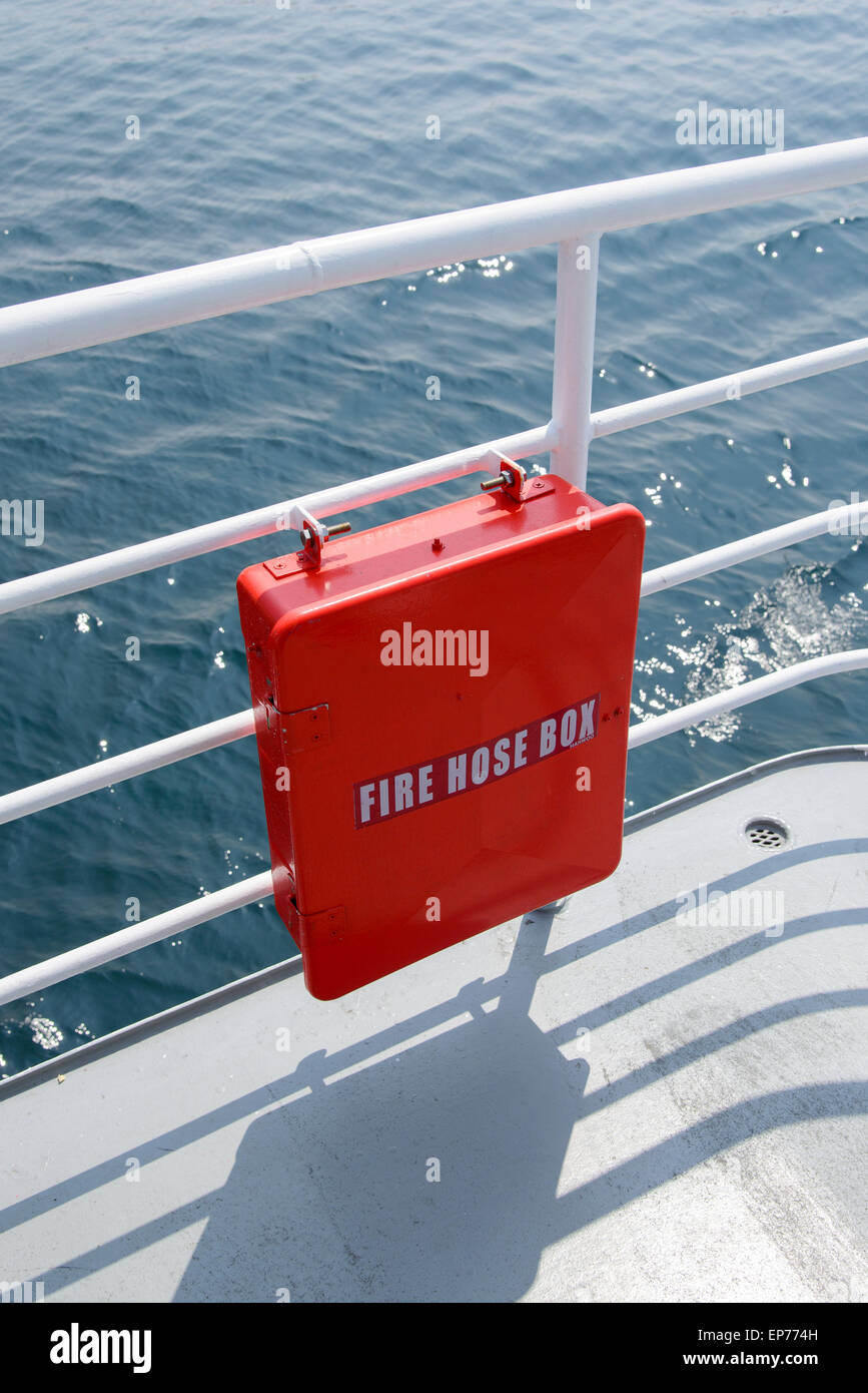 Red fire hose box hi-res stock photography and images - Alamy