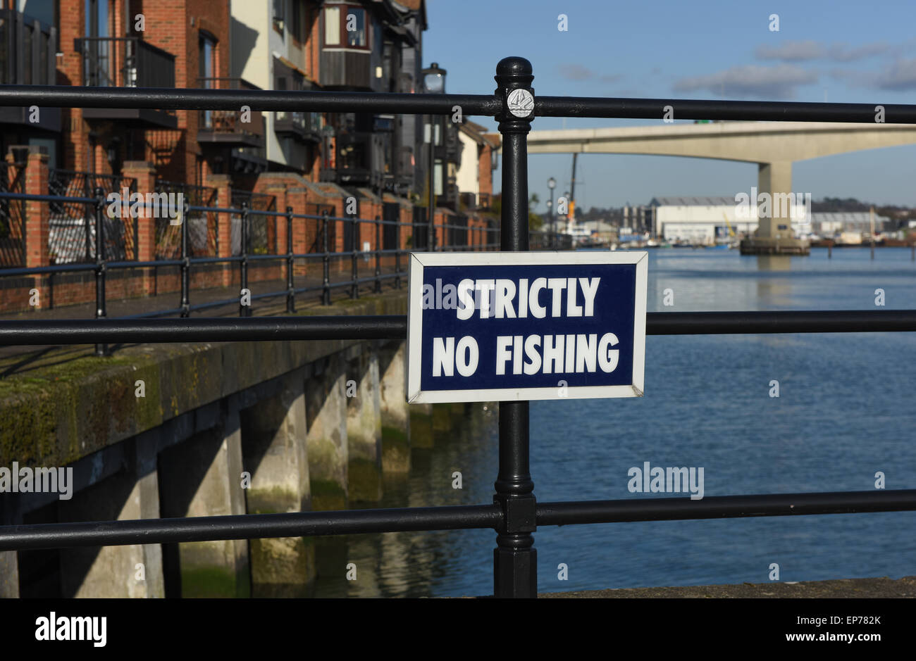 No Fishing signs near Itchen bridge Southampton Stock Photo - Alamy