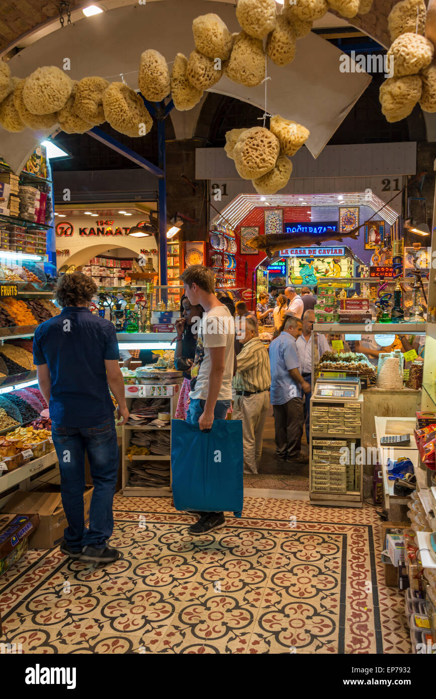 Bazaar trade trader shopkeeper hi-res stock photography and images - Alamy