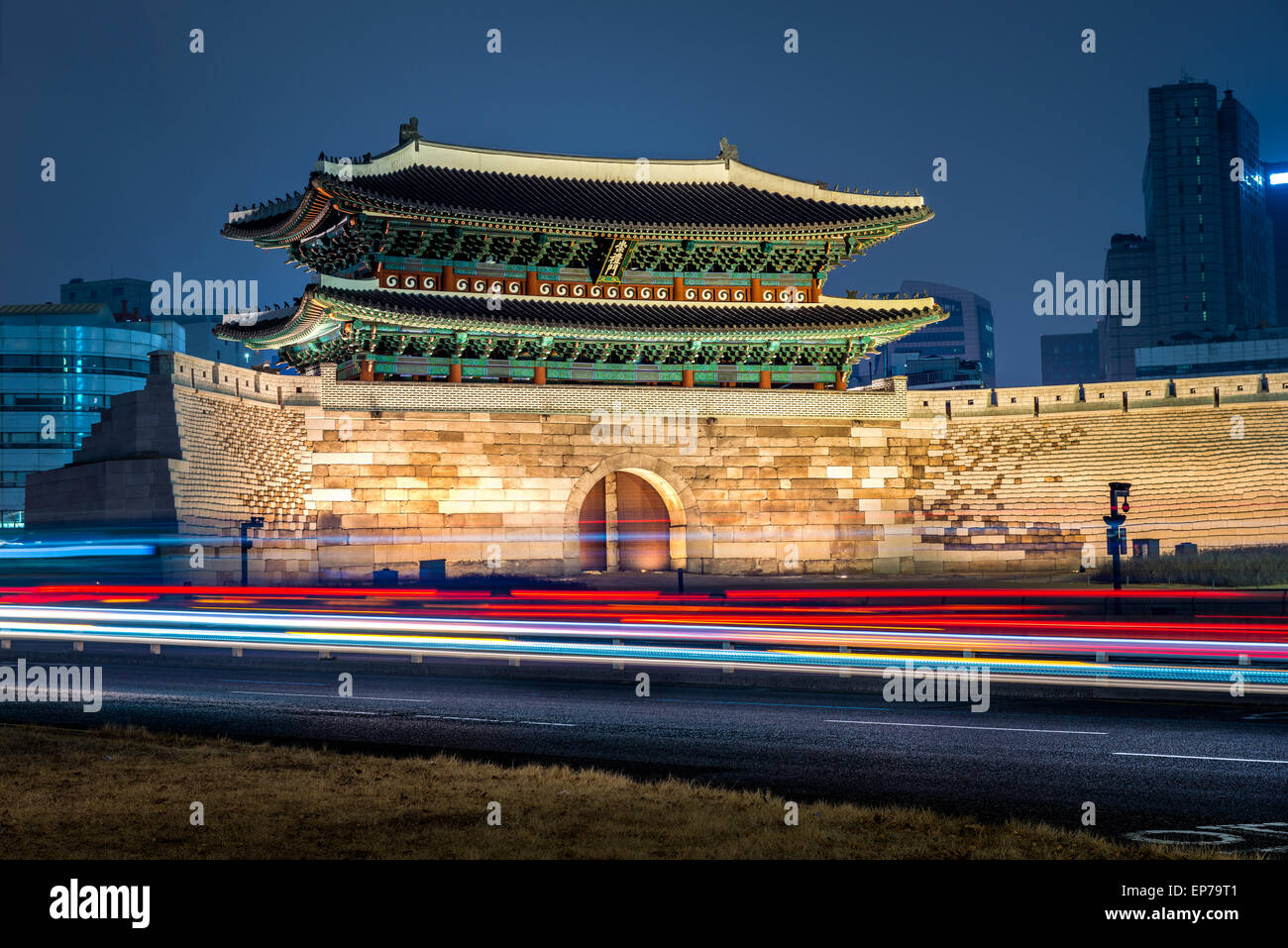 Seoul traffic in past hi-res stock photography and images - Alamy