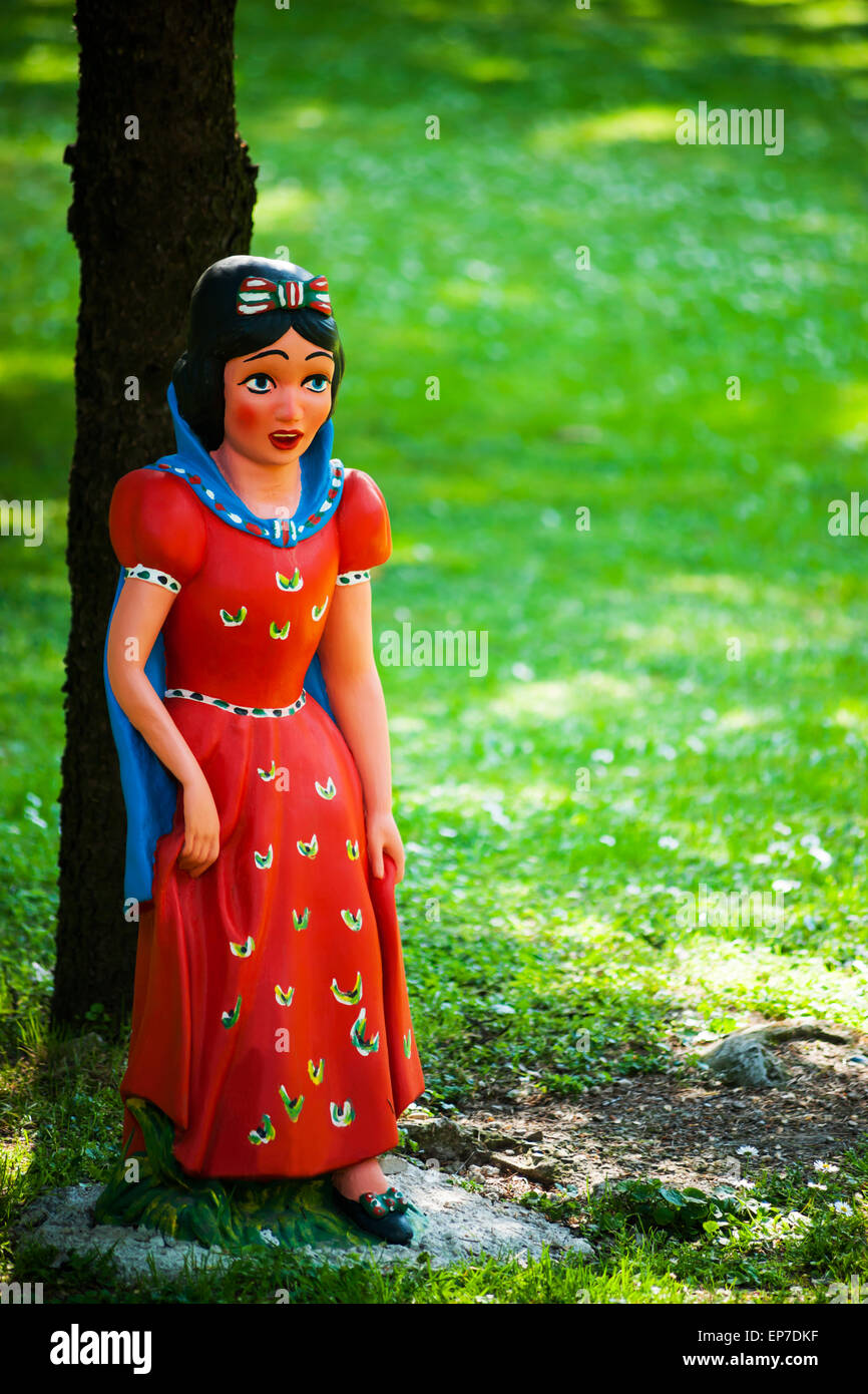 Angry dwarf hi-res stock photography and images - Alamy