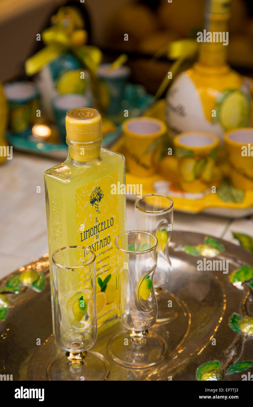 Limoncello display at shop in Positano, Campania, Italy Stock Photo - Alamy