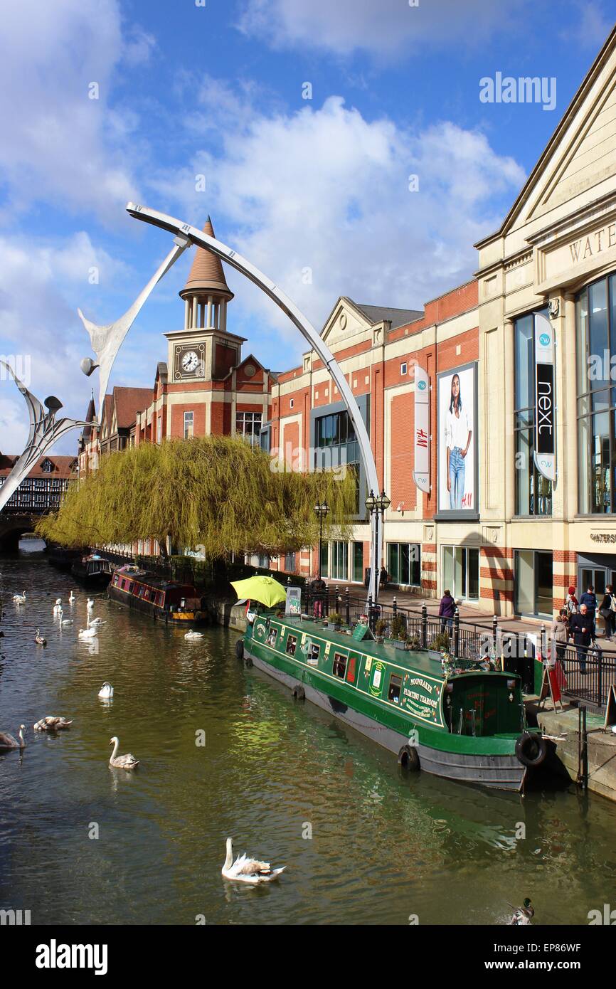 Waterside empowerment sculpture hi-res stock photography and images - Alamy
