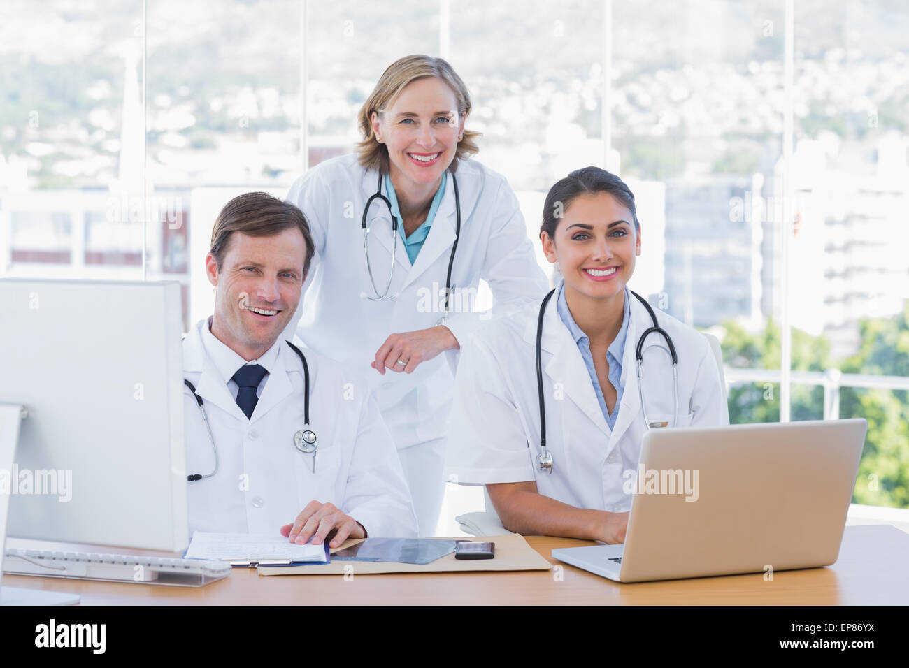 Office staf hi-res stock photography and images - Alamy