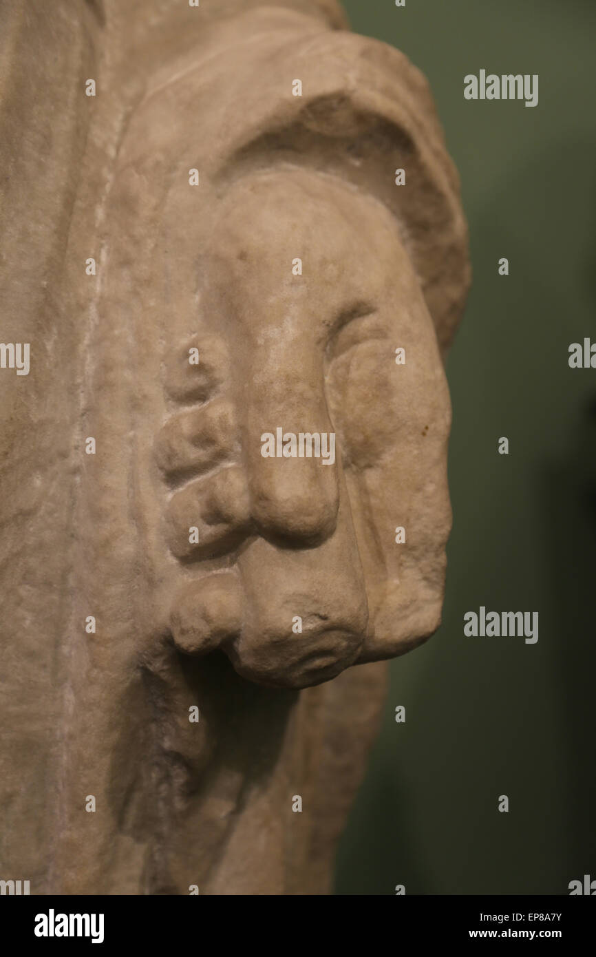 Roman Statue Scroll High Resolution Stock Photography and Images - Alamy