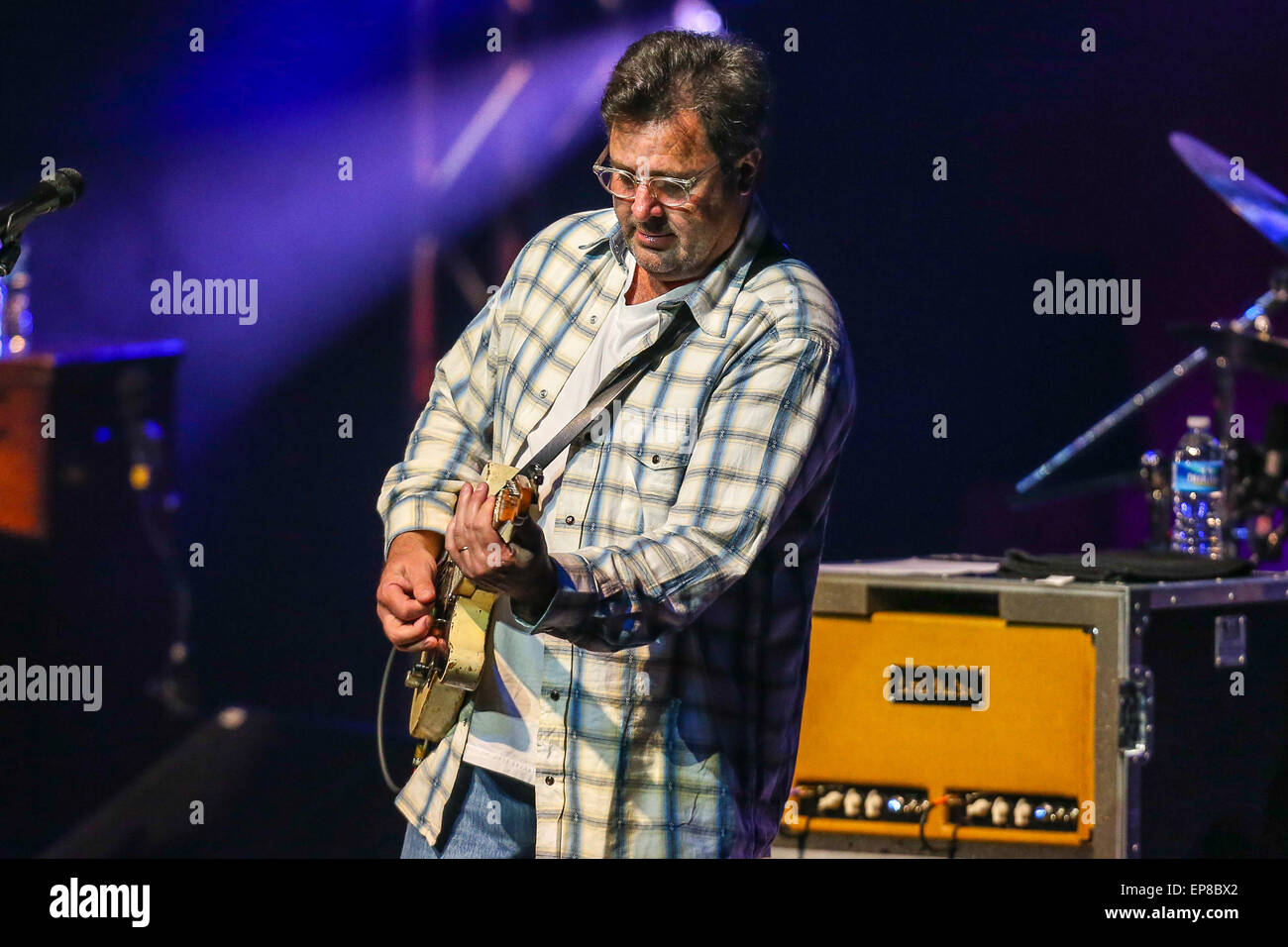 1957 is an american singer hi-res stock photography and images - Alamy