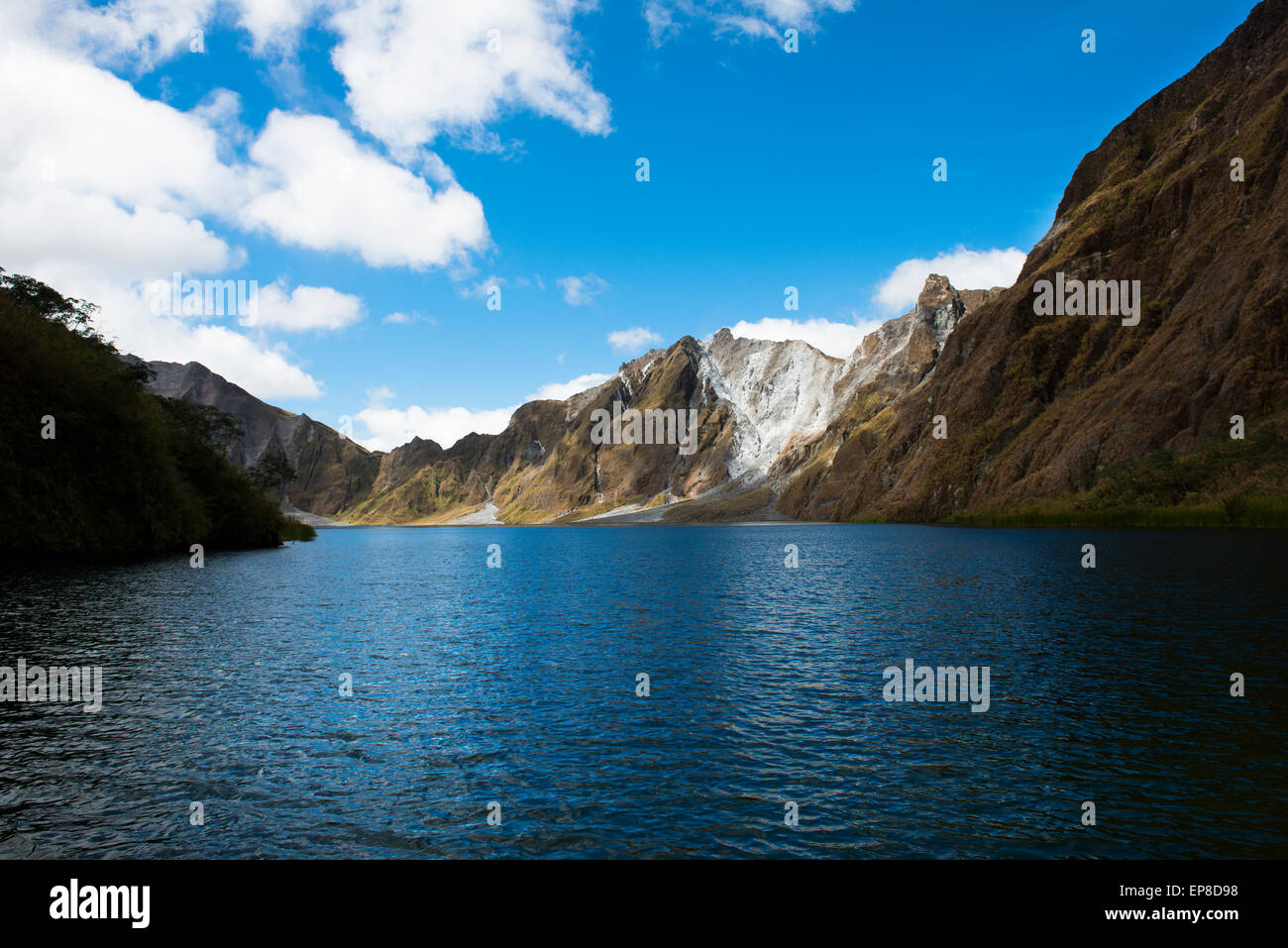 Crater lake Pinatubo Stock Photo - Alamy