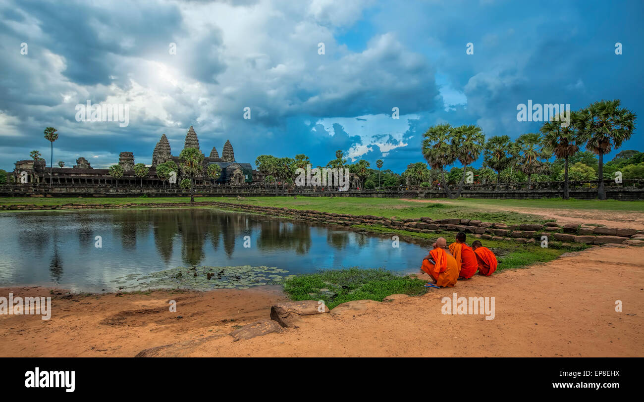 Angkor wat palace hi-res stock photography and images - Alamy