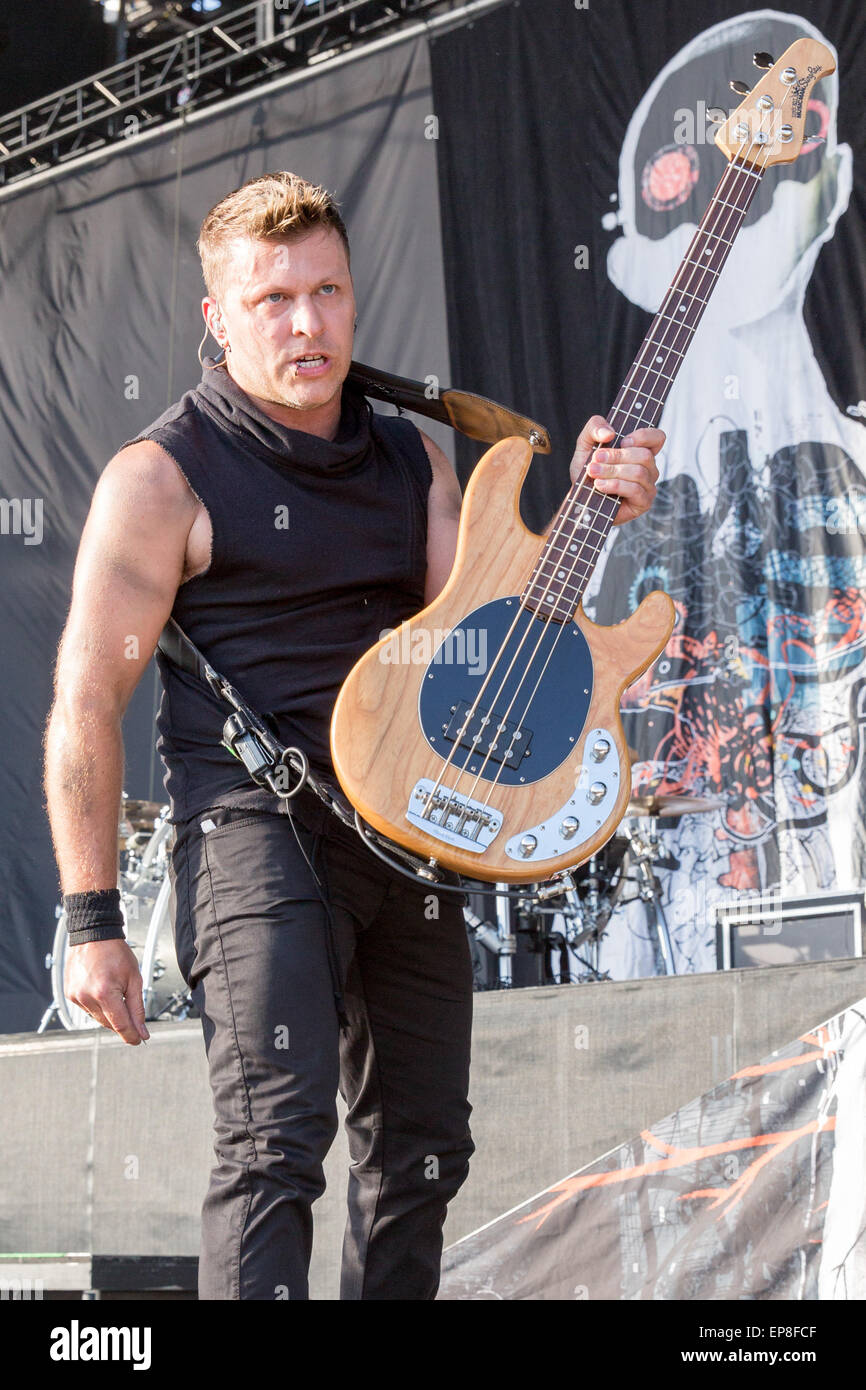Three Days Grace Brad Walst
