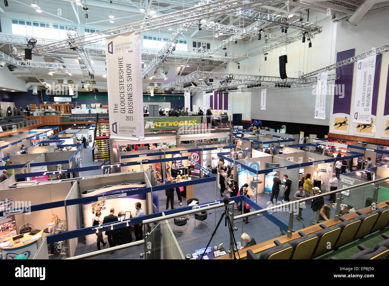 Centaur cheltenham racecourse cheltenham racecourse hi-res stock ...