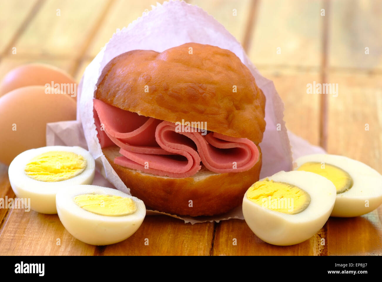 Vetkoek is a traditional south african snack of the Afrikaans ...