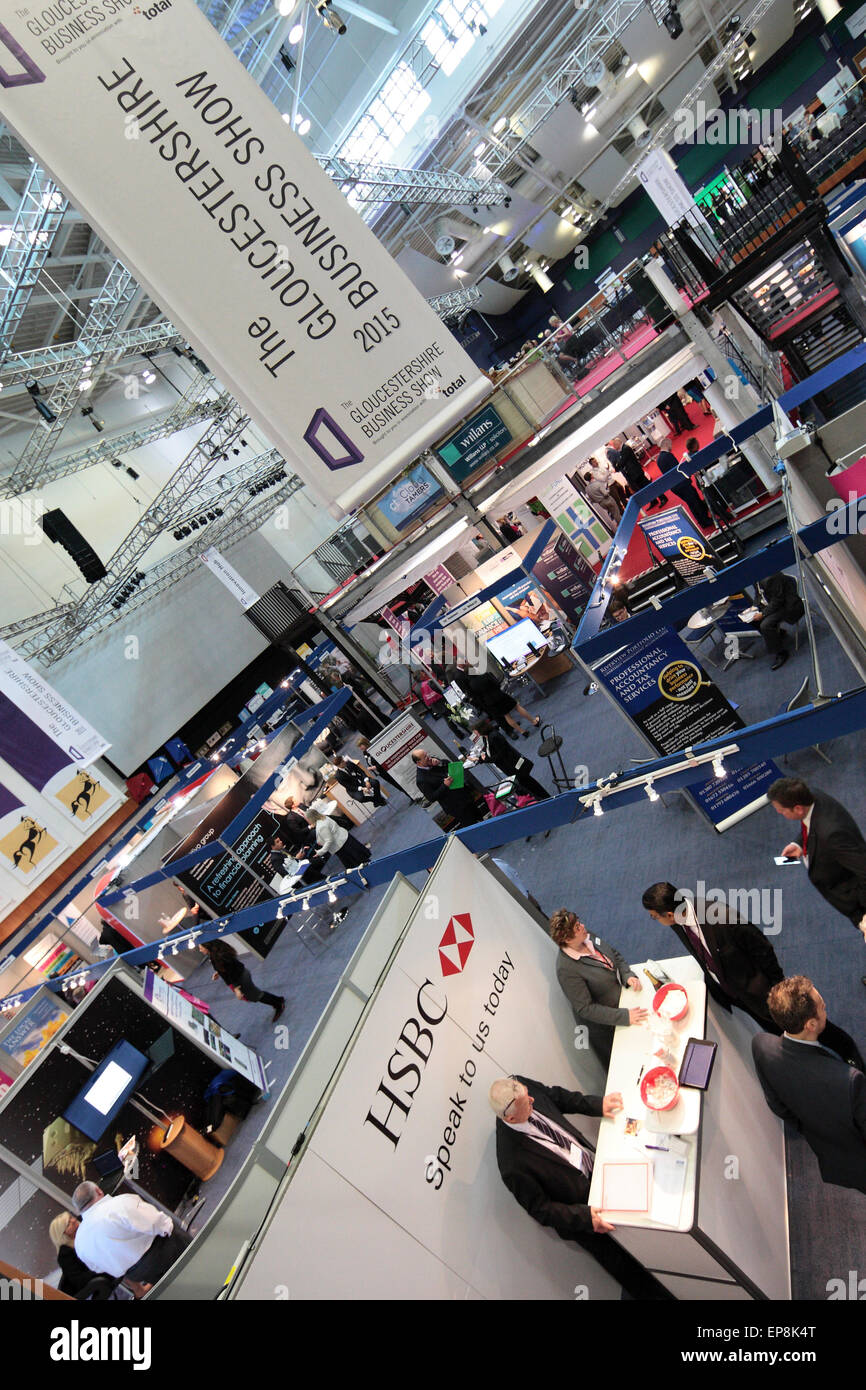 Centaur cheltenham racecourse cheltenham racecourse hi-res stock ...