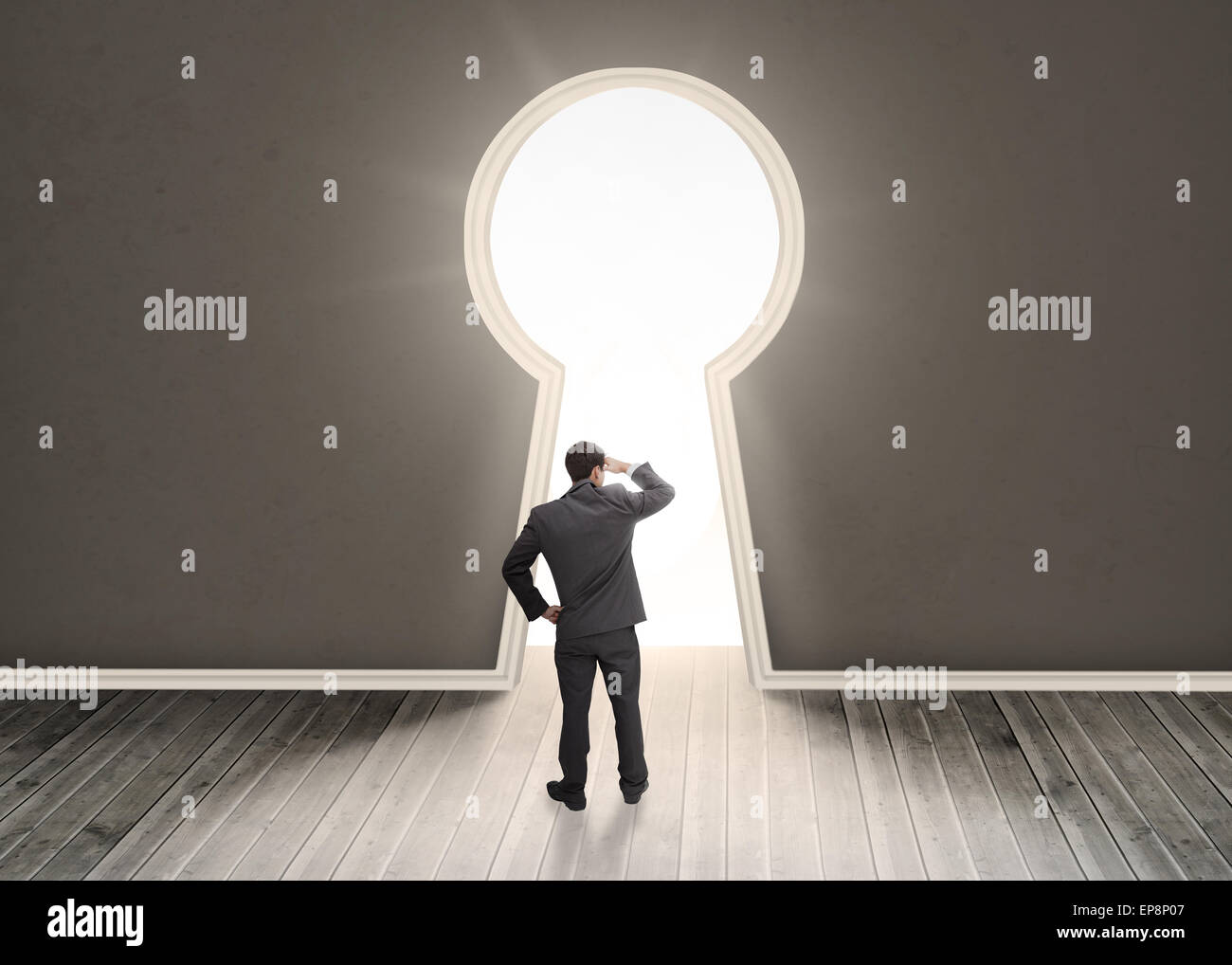 Looking through a keyhole hi-res stock photography and images - Alamy