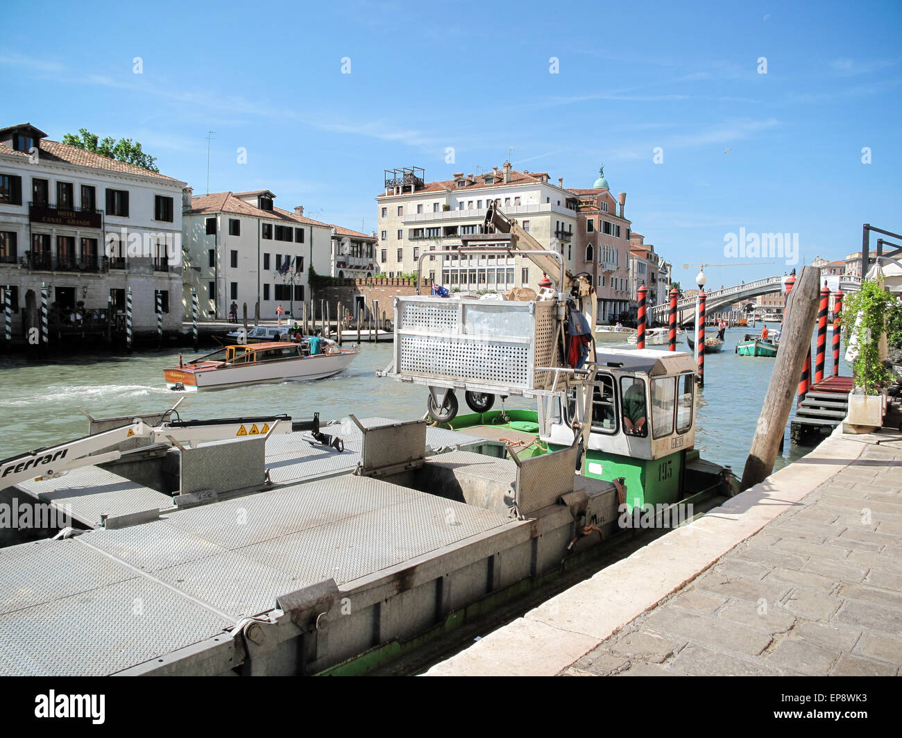 Rubbish boat hi-res stock photography and images - Alamy