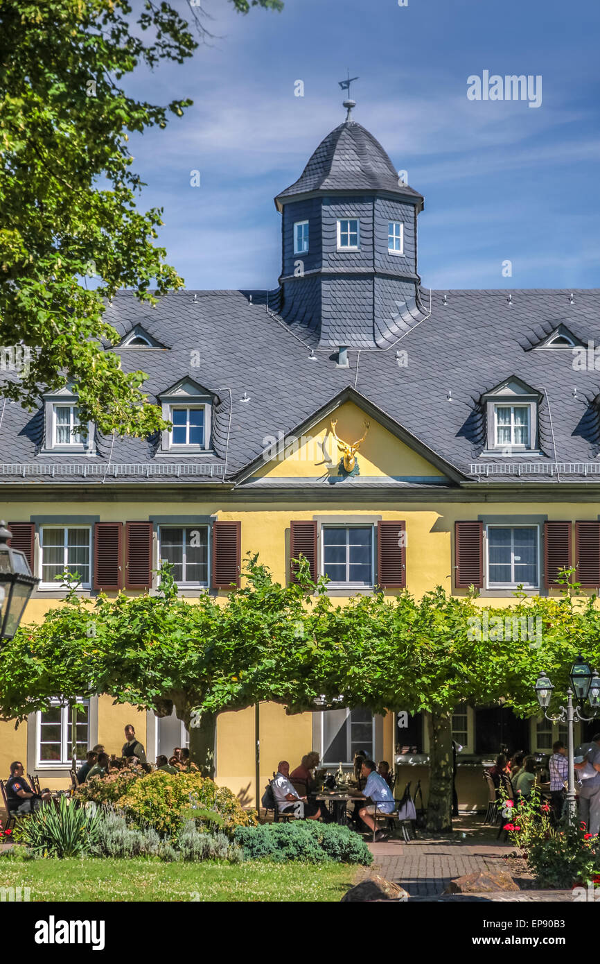 Hunting Lodge Stock Photos & Hunting Lodge Stock Images - Alamy