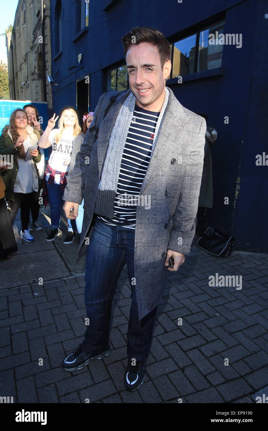 X Factor finalists arrive at a recording studio for rehearsals ...