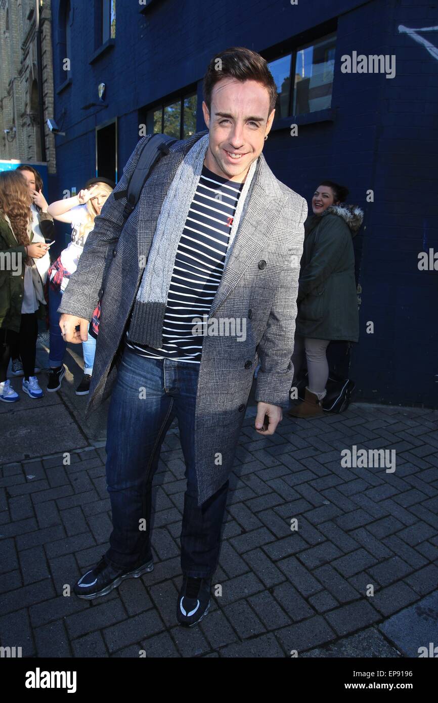X Factor finalists arrive at a recording studio for rehearsals ...