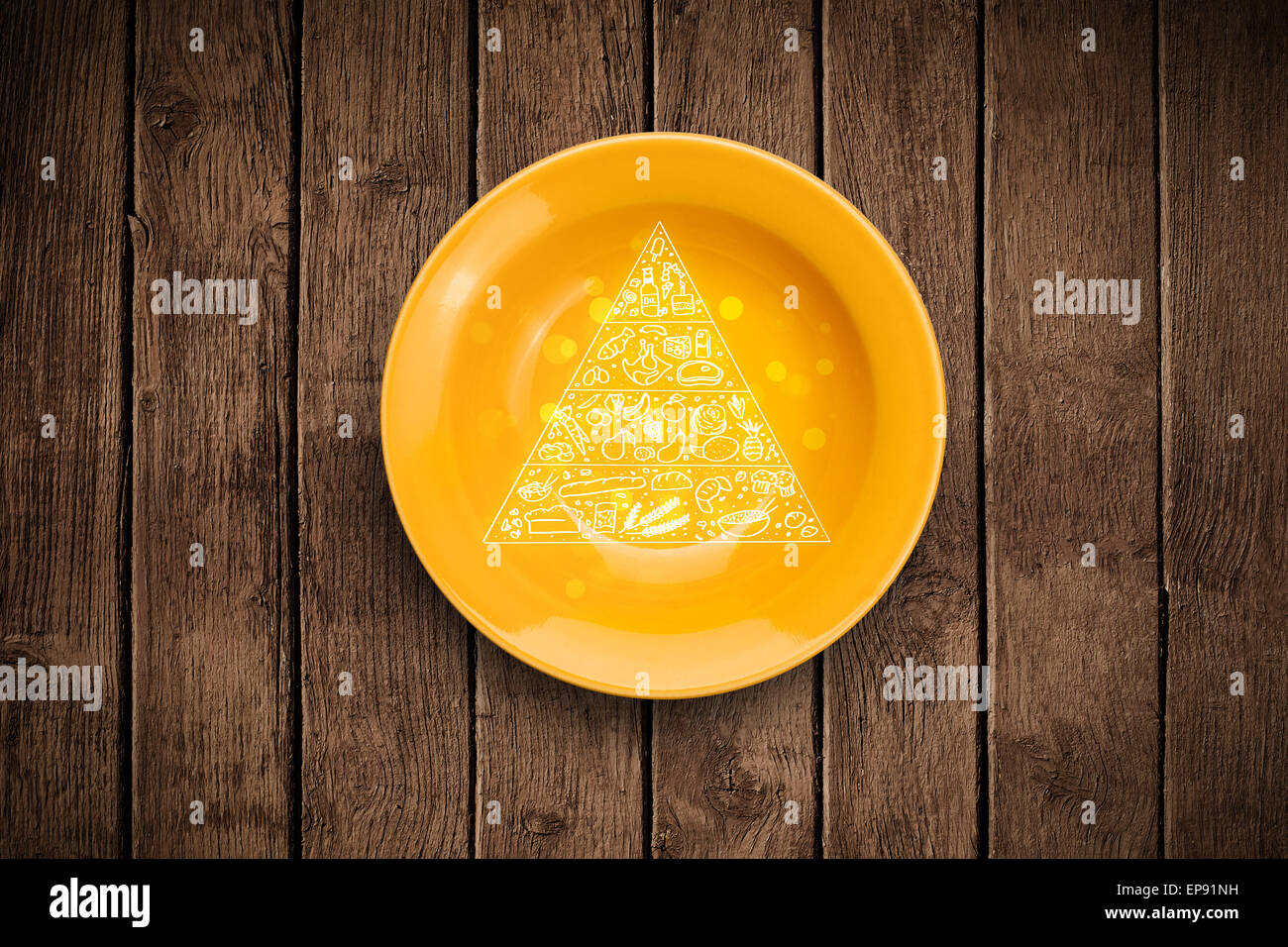 Hand drawn food pyramid on colorful dish plate Stock Photo - Alamy
