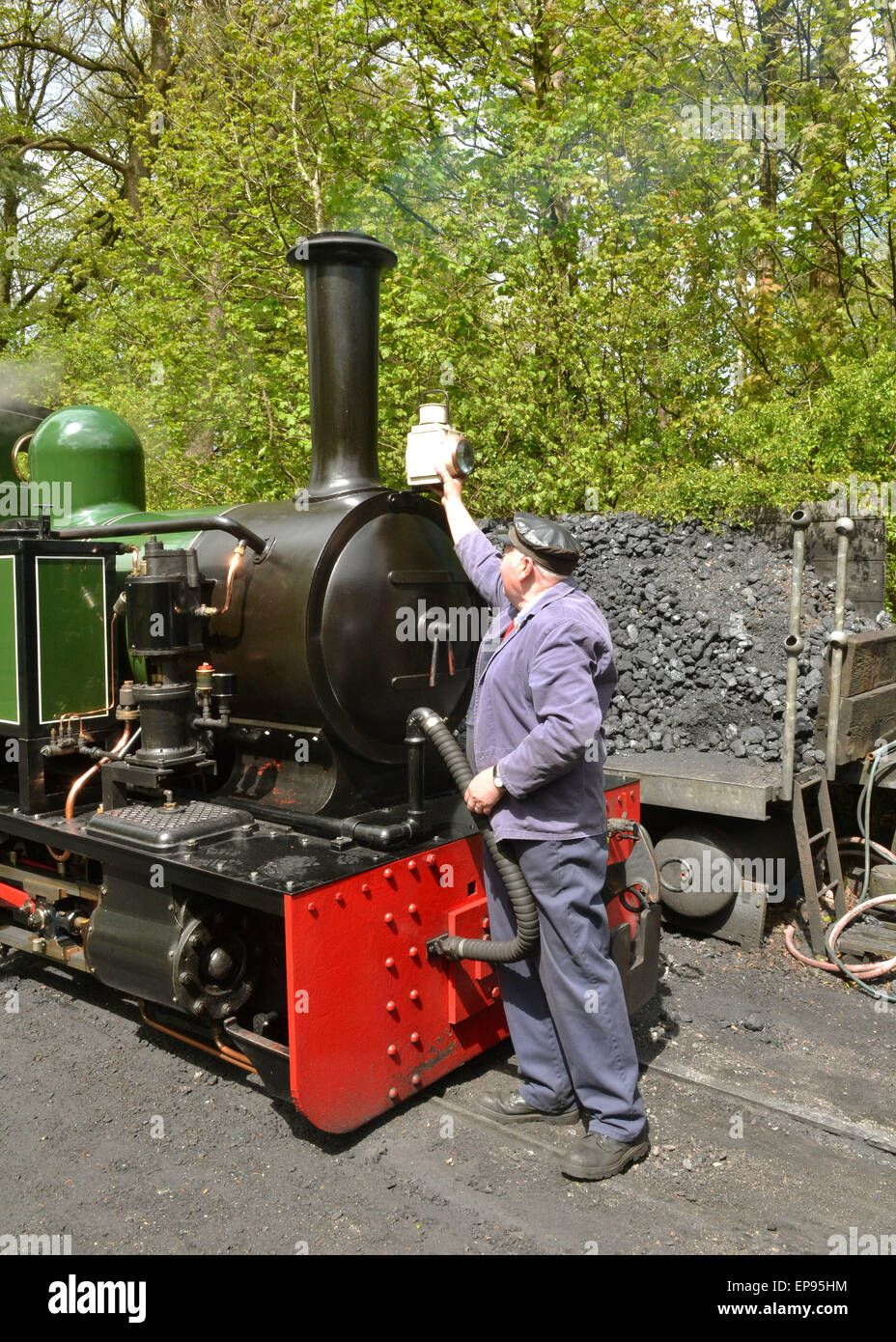 Lynton & Barnstaple Narrow Guage Steam Railway at Woody Bay Station ...