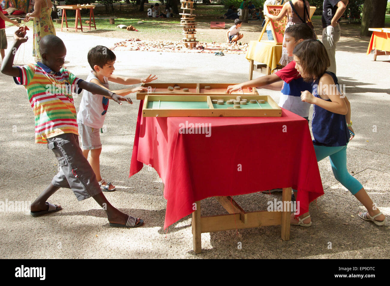 Kids playing game table hi-res stock photography and images - Alamy