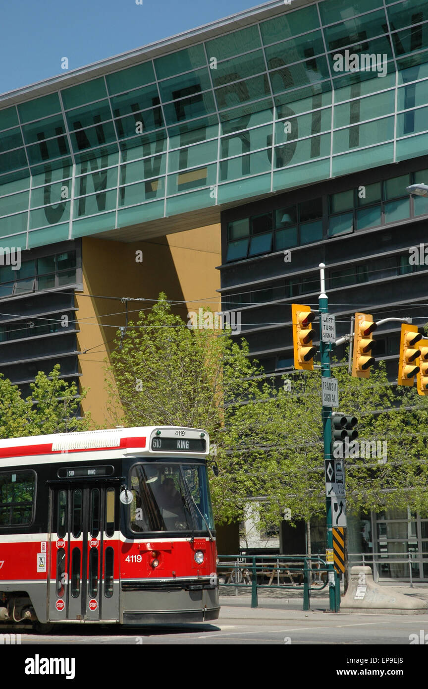 Toronto, Canada: The University of Toronto Stock Photo - Alamy