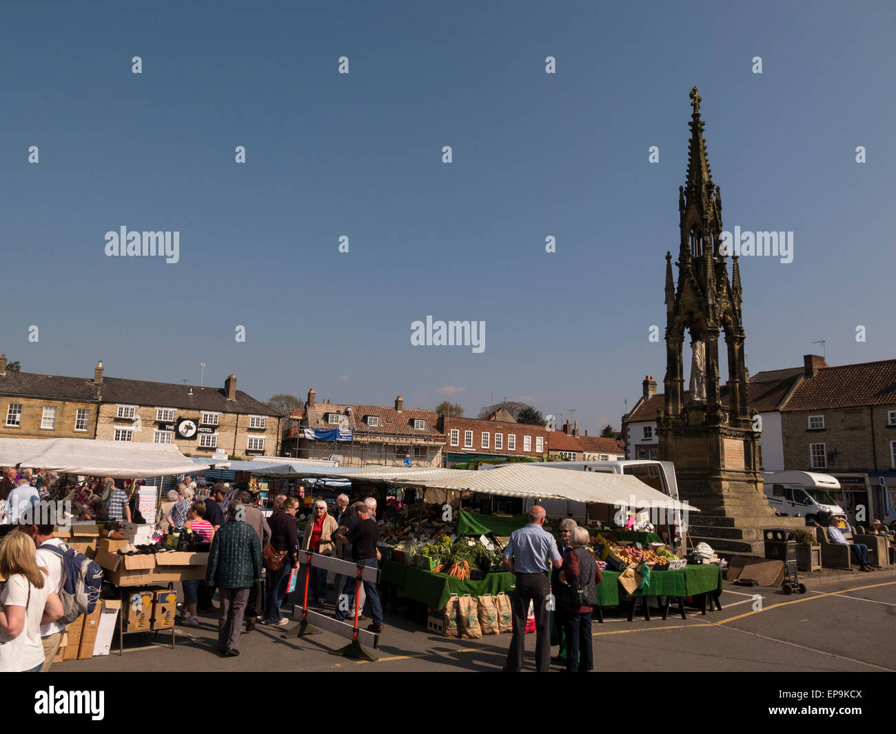 the market square, town of Helmsley,Yorkshire,UK.taken 12/04/2015 Stock ...