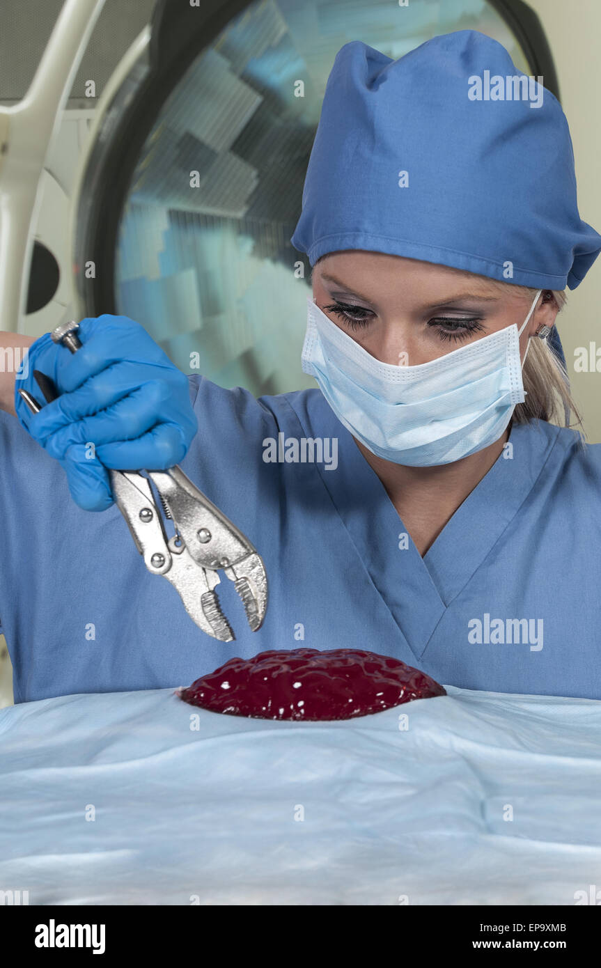 Woman Brain Surgeon Stock Photo - Alamy