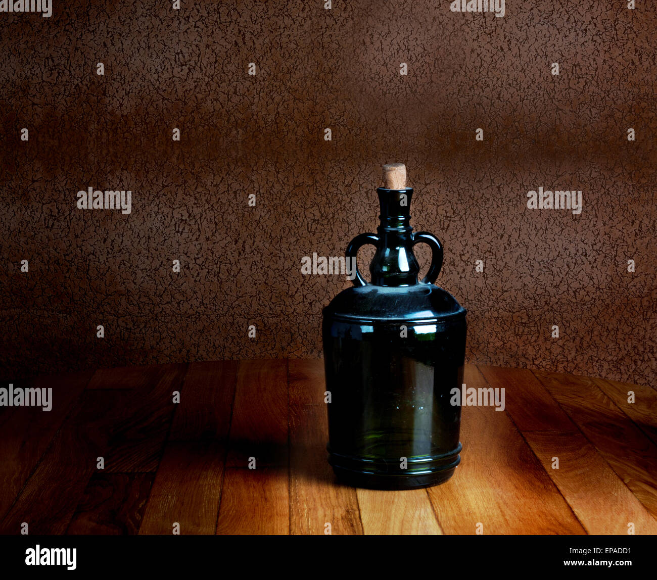 Old dusty bar hi-res stock photography and images - Alamy