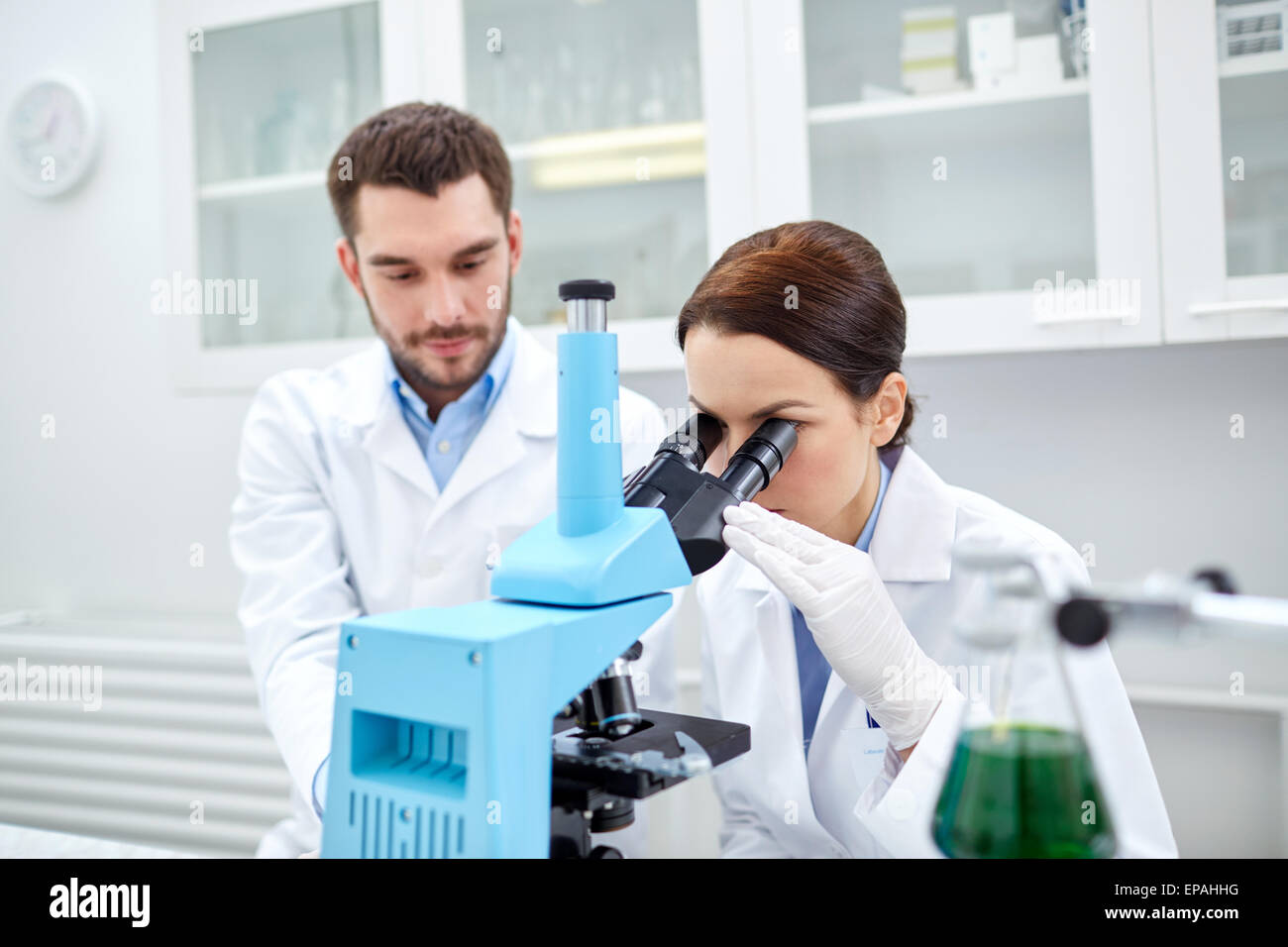 Lab test person hi-res stock photography and images - Alamy