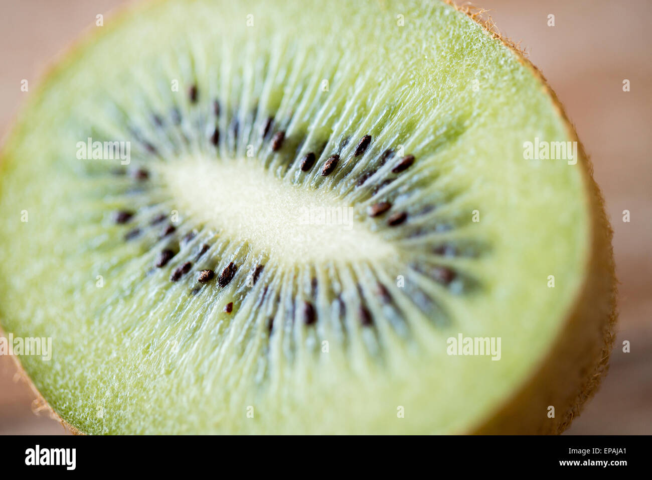 Kiwi slice fruit hi-res stock photography and images - Alamy
