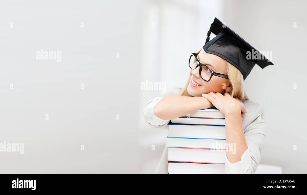 student in graduation cap Stock Photo - Alamy