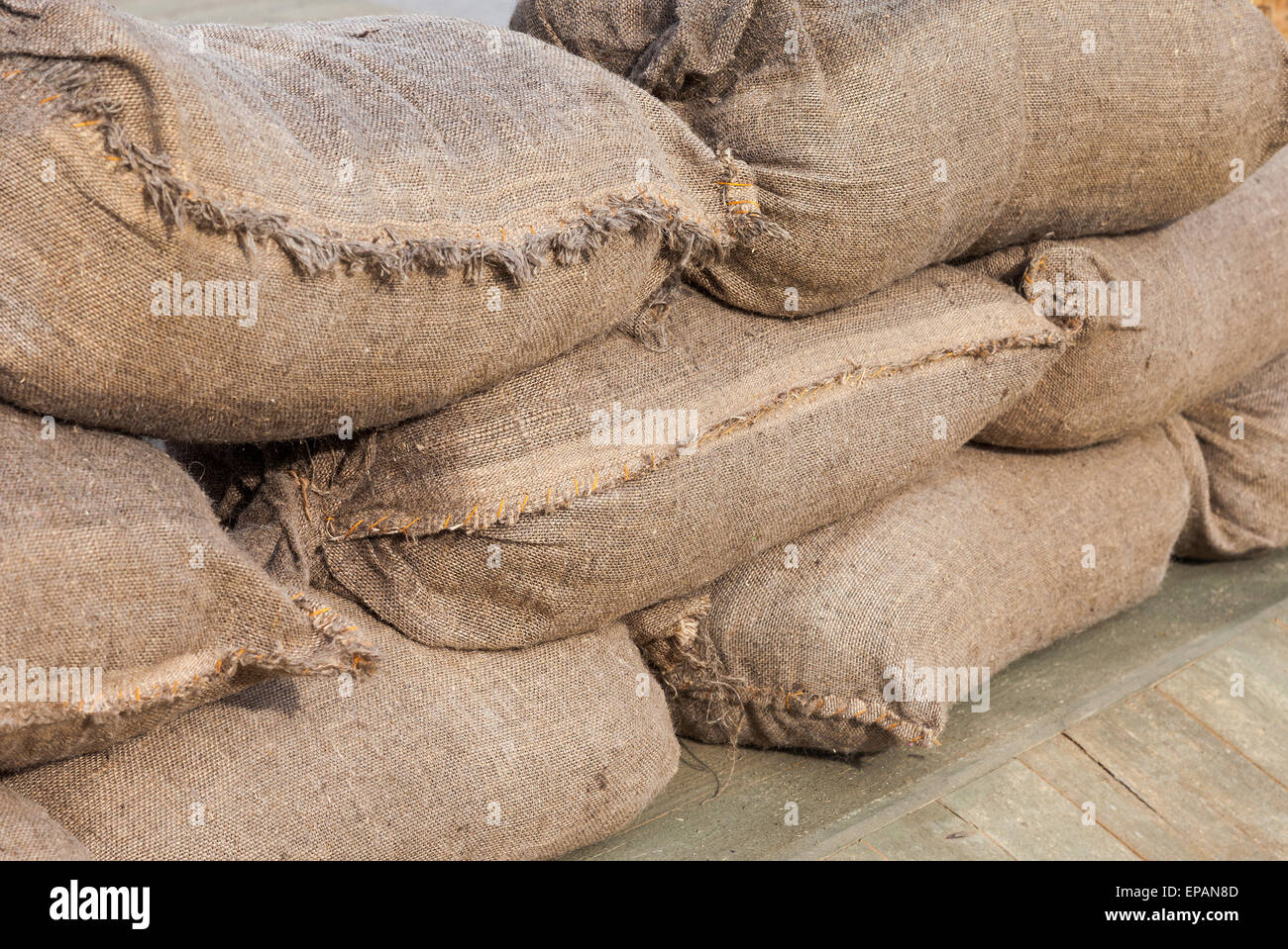 Sandbag flood military hi-res stock photography and images - Alamy