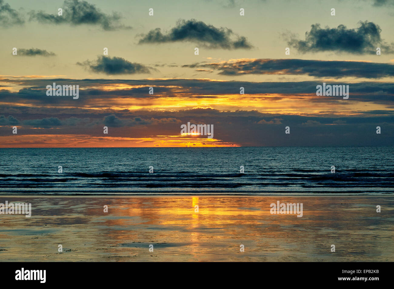 Welsh seascapes hi-res stock photography and images - Alamy