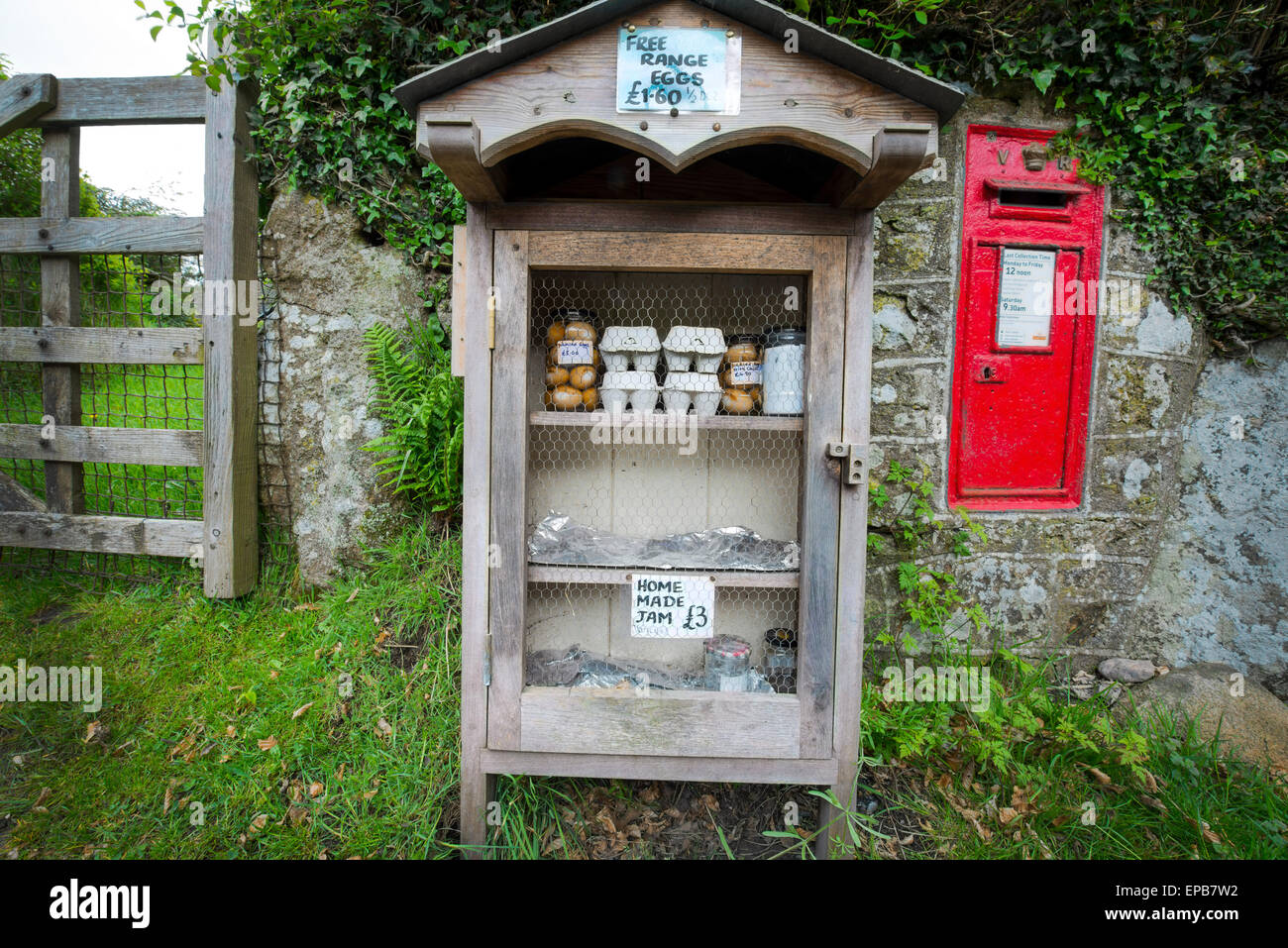 Countryside road side honesty shop displaying farmhouse produce Stock ...