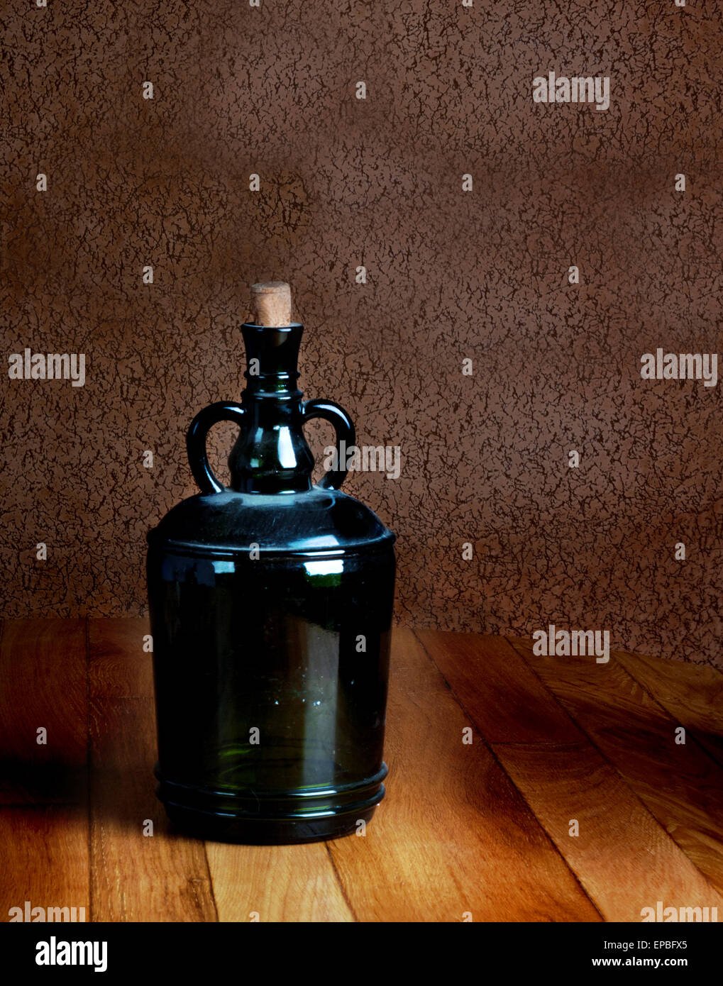 Old dusty bar hi-res stock photography and images - Alamy