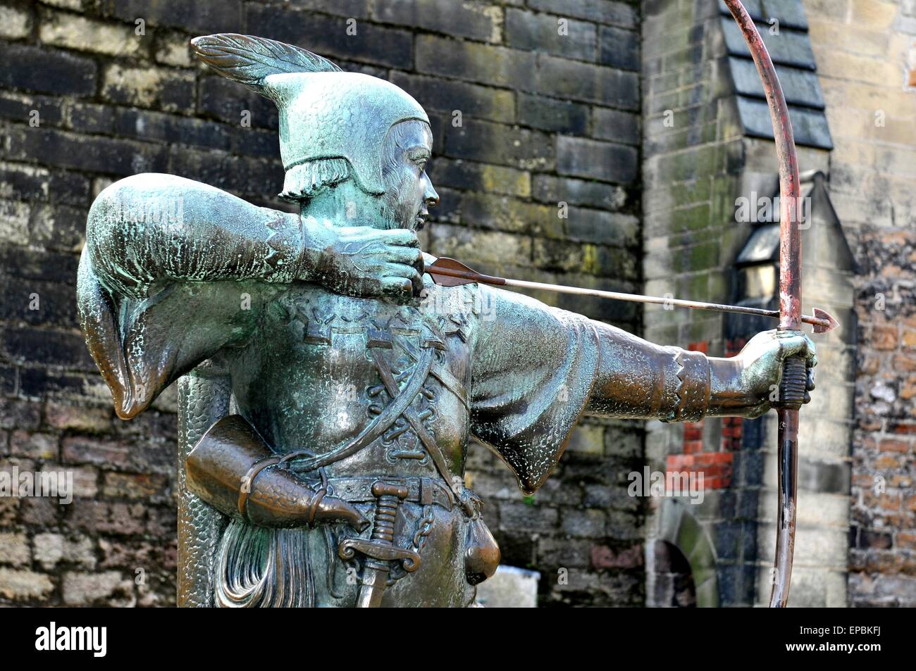 Robin Hood statue at Nottingham castle Stock Photo - Alamy