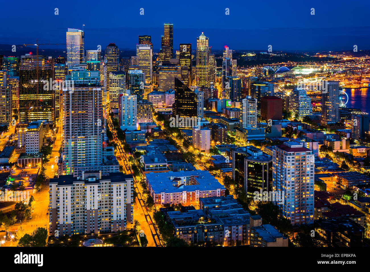 View of the downtown Seattle skyline at night, in Seattle, Washington ...