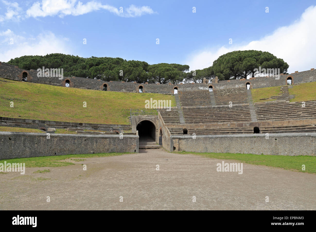 Interior amphitheater hi-res stock photography and images - Alamy