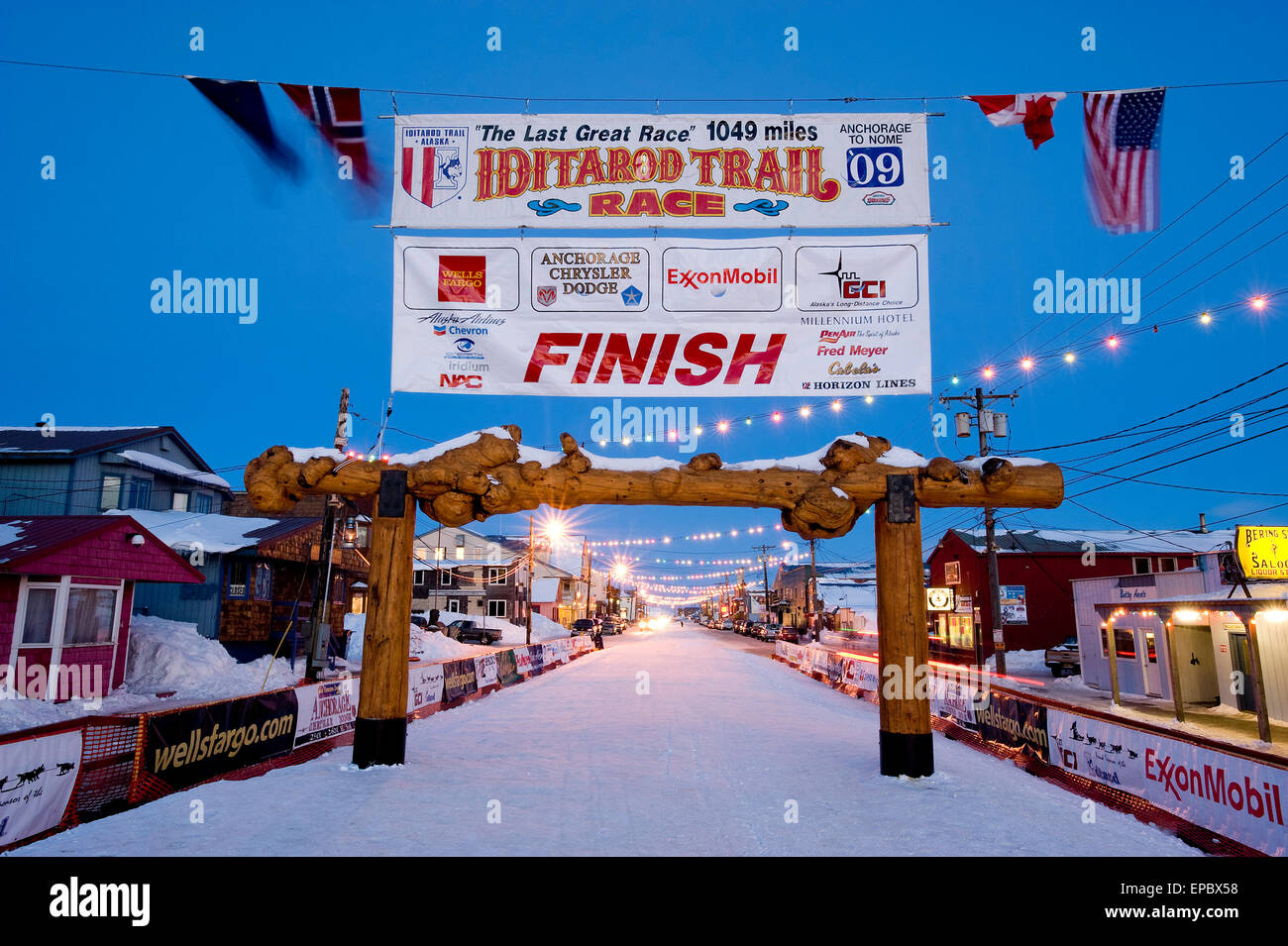 View Of The 2009 Iditarod Finish Chute And The Burl Arch At Dusk In ...