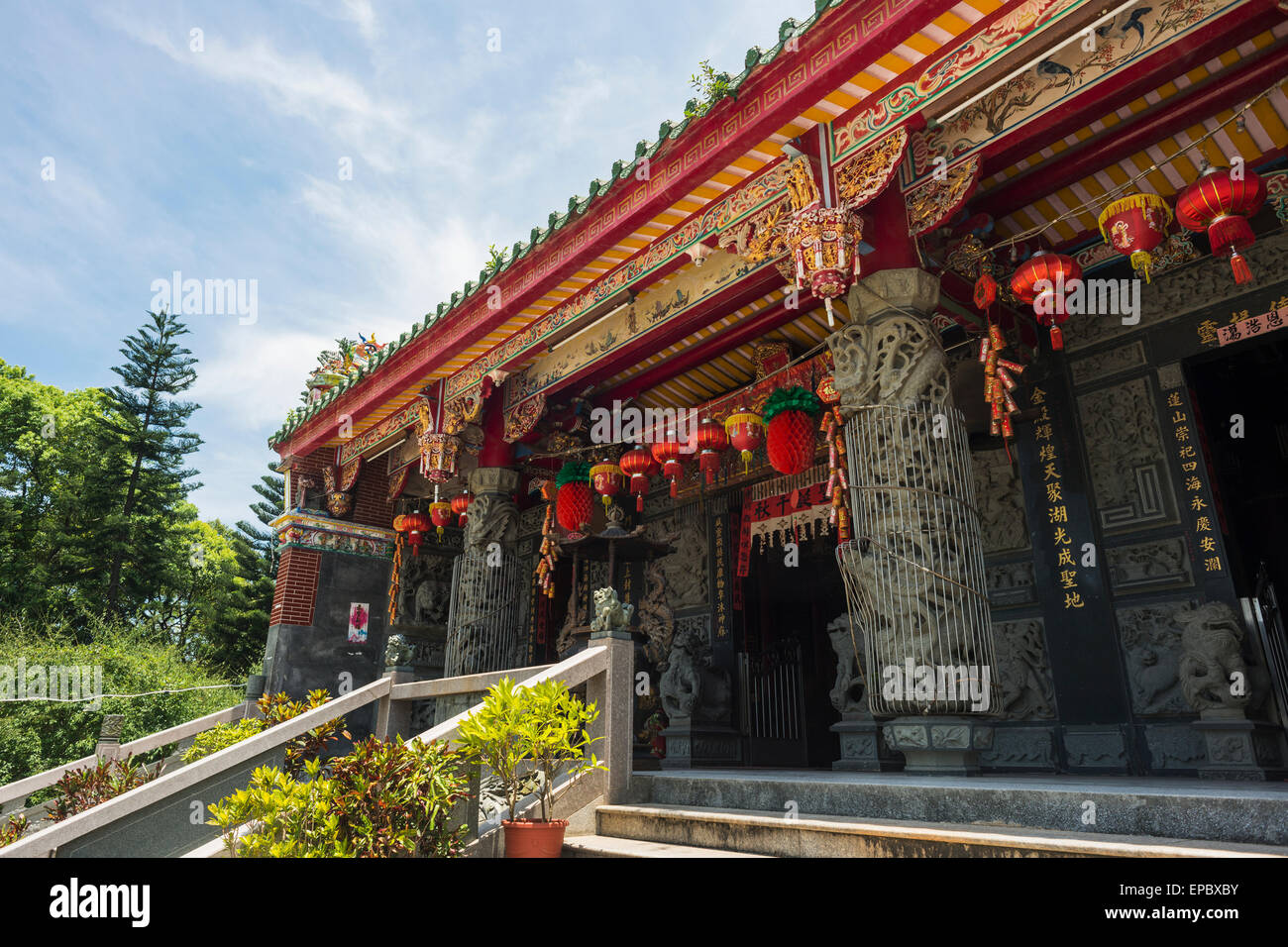Buddhist temple; Jincheng, Kinmen Island, Taiwan Stock Photo - Alamy