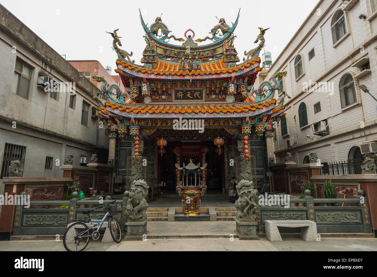 Waiwu hi-res stock photography and images - Alamy