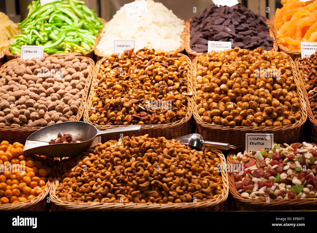 Nuts and almonds exposed for sale at the market Stock Photo - Alamy