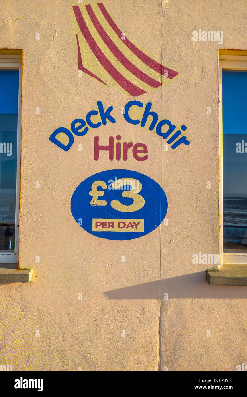 Seaside retro hi-res stock photography and images - Alamy