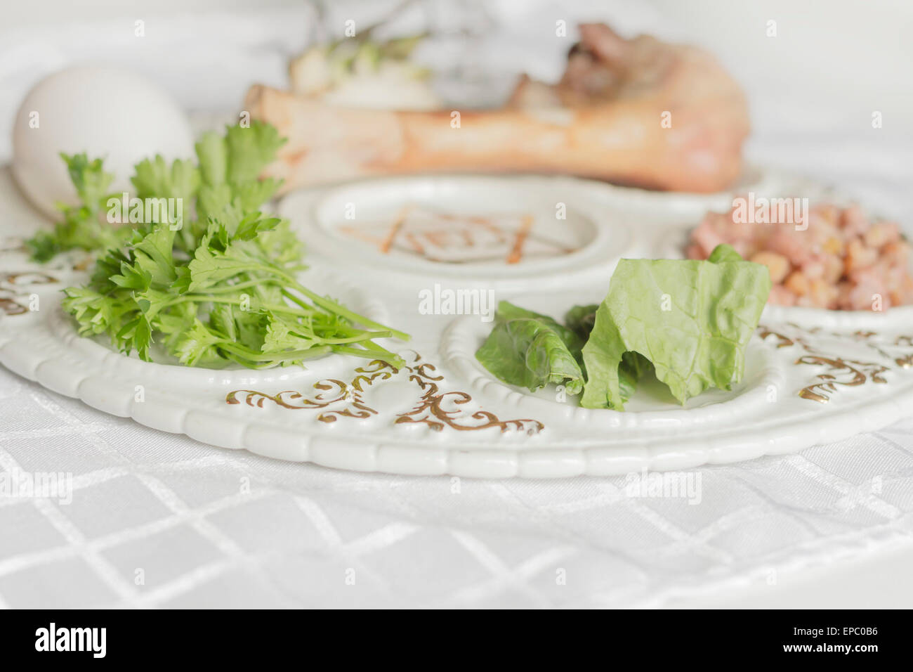 Jewish seder plate. Six foods make up this passover meal Stock Photo ...