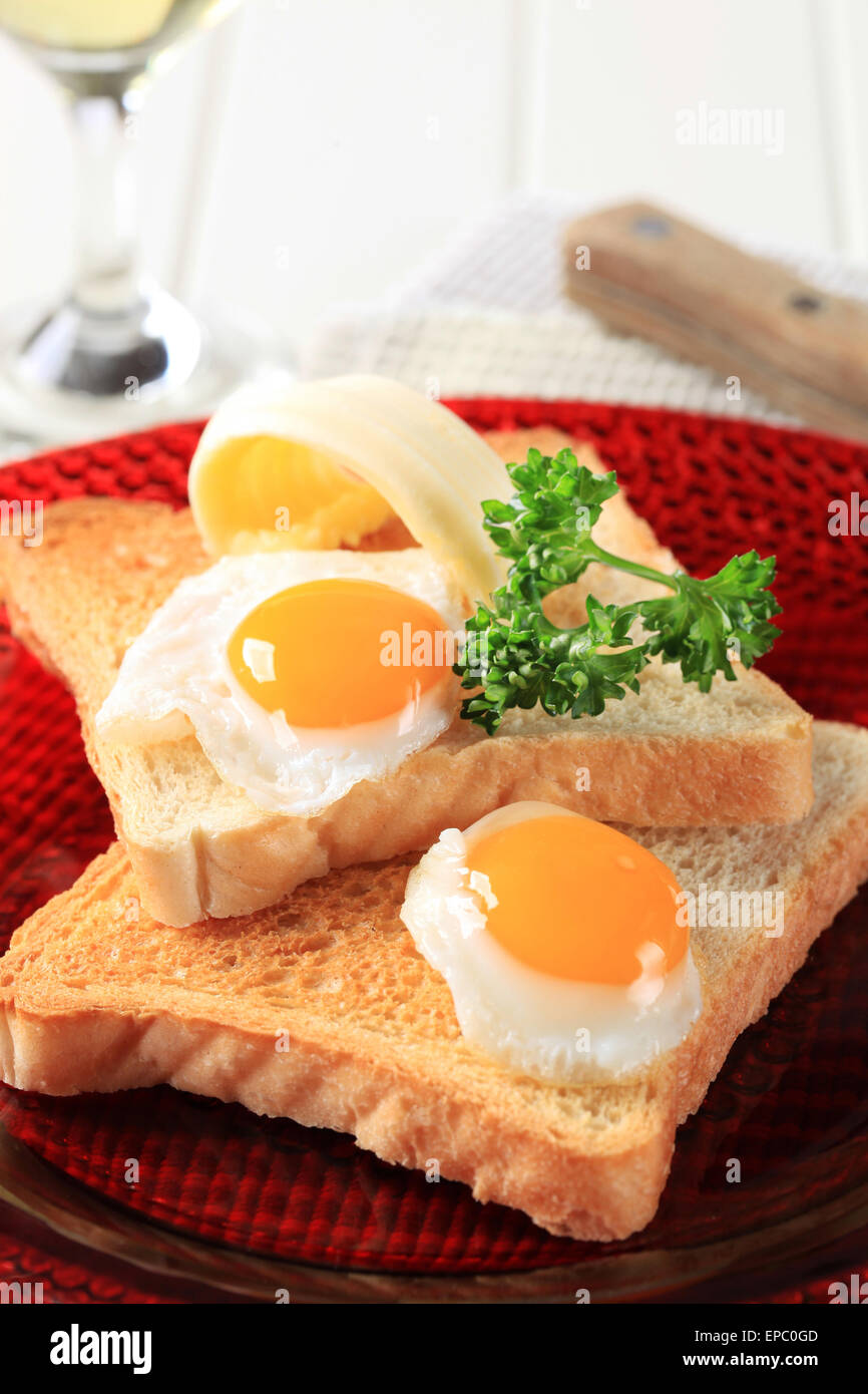 Toasted sandwich fried egg hi-res stock photography and images - Alamy