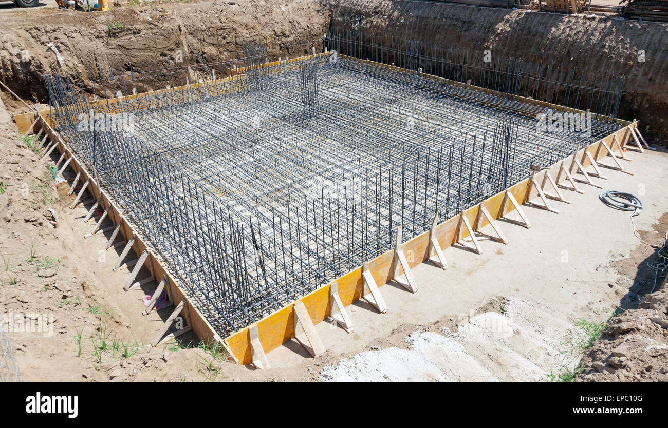 Foundation of a new house with reinforced concrete Stock Photo - Alamy