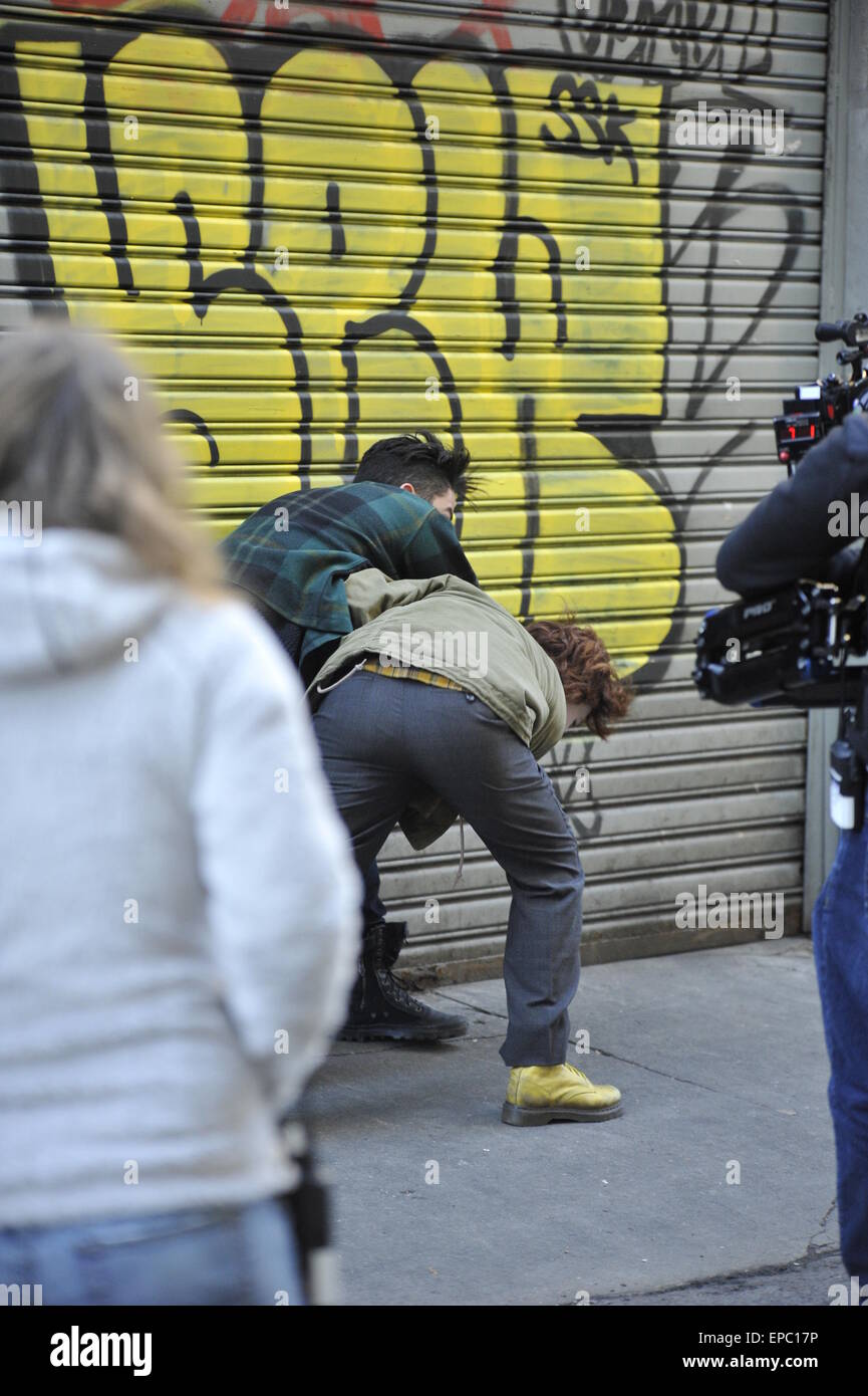 Elle Fanning shooting on location a scene on the set of her upcoming ...